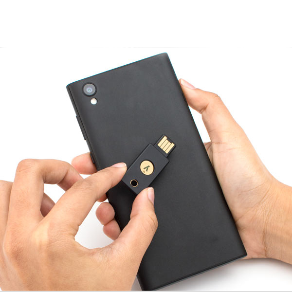 Yubico Security Key NFC - DigiBit